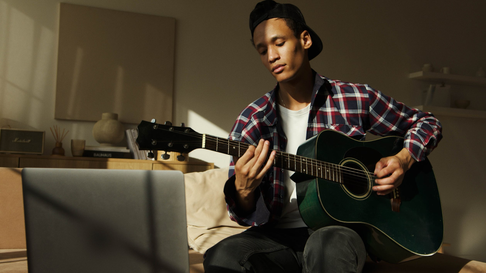 7 Essential Tips for Introverted Musicians - Cerebral Ballzy Fun