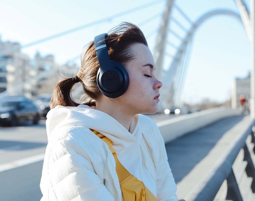 Why Music Causes an Emotional Response - Cerebral Ballzy Fun